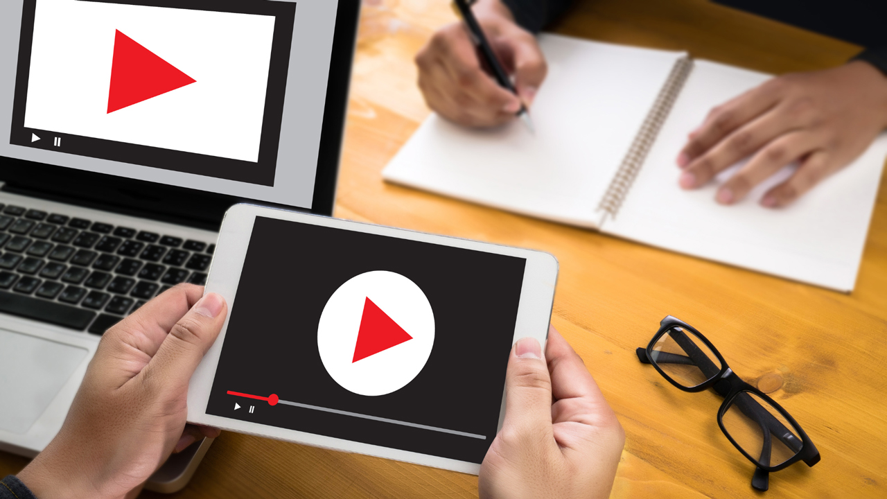 Explore Interactive Advertising: Examples, Display Ads, Videos & More ...